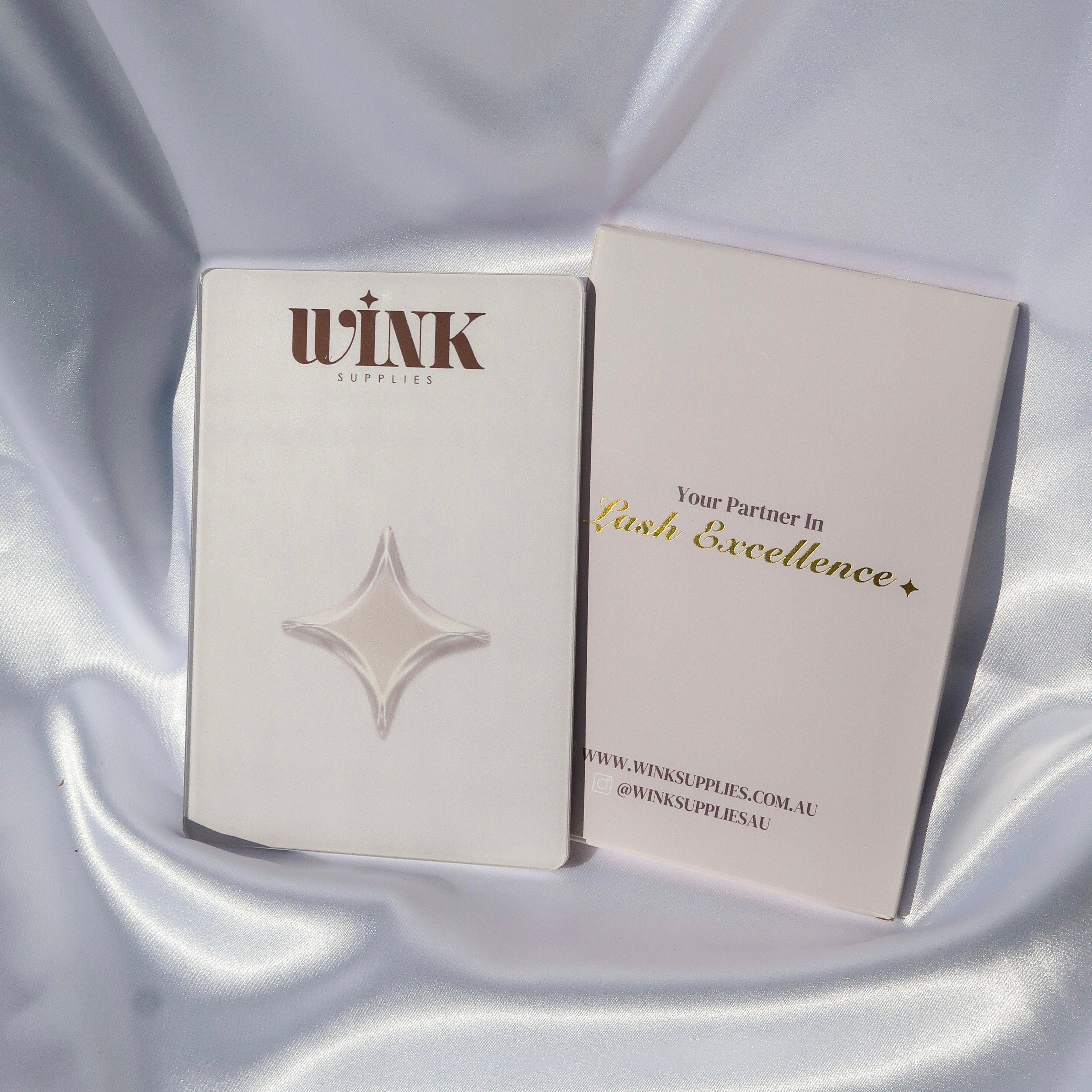 Lash Tile – Wink Supplies